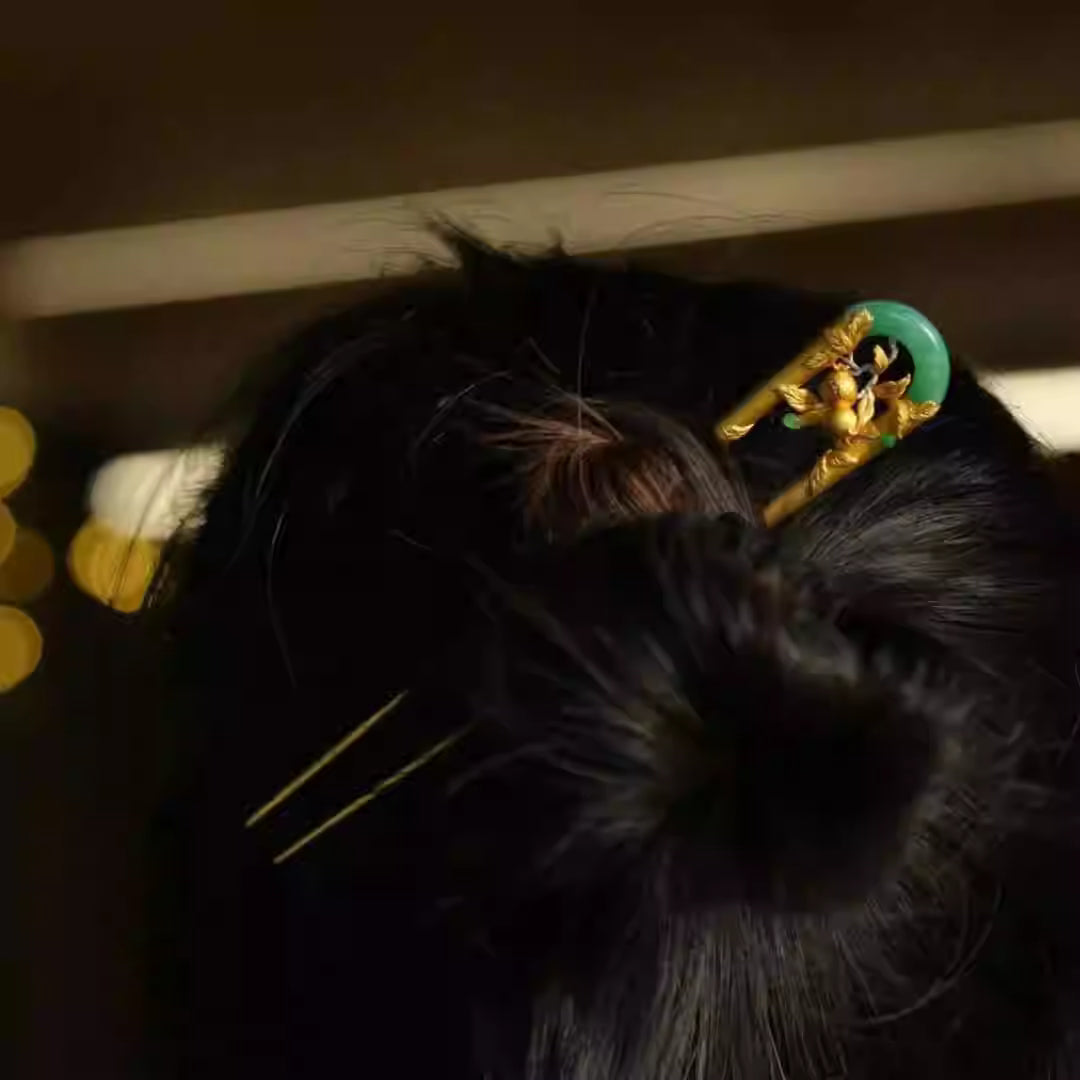 New Chinese Style Gold-Plated S925 Silver Pomegranate Jade U-Shaped Ha ...